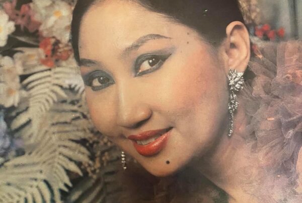 Modelling Era – Dewi Motik Pramono