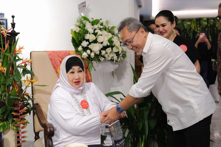 Dewi Motik Pramono – Socio-entrepreneur, women empowerment, business ...